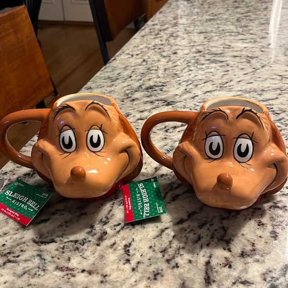 Holiday | Bundle Of 2 Max The Grinch Who Stole Christmas Mugs | Poshmark